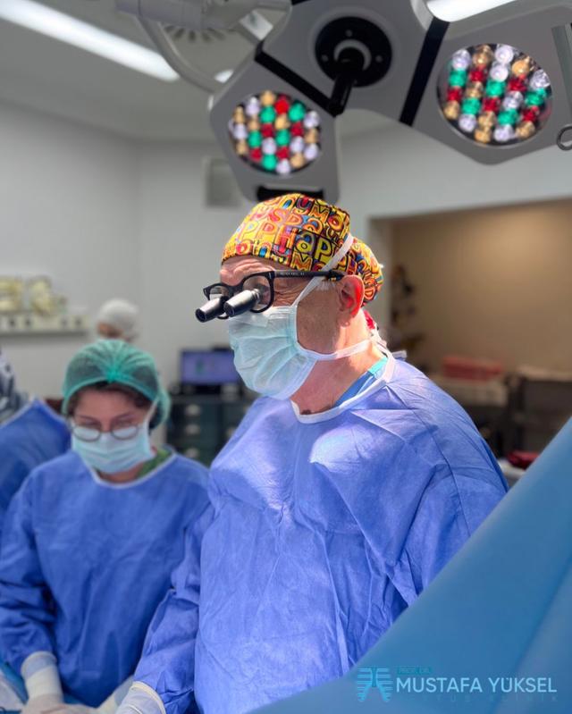 Pektusklinik | Prof. Dr. Mustafa Yüksel